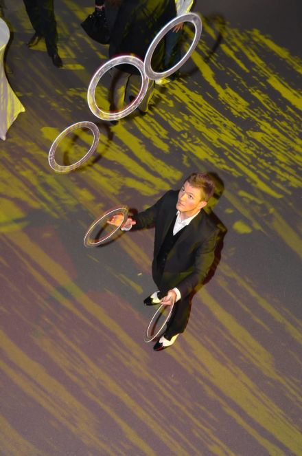 Jongleur de cirque | Jonglerie professionnel | Eklabul Côte d'Azur