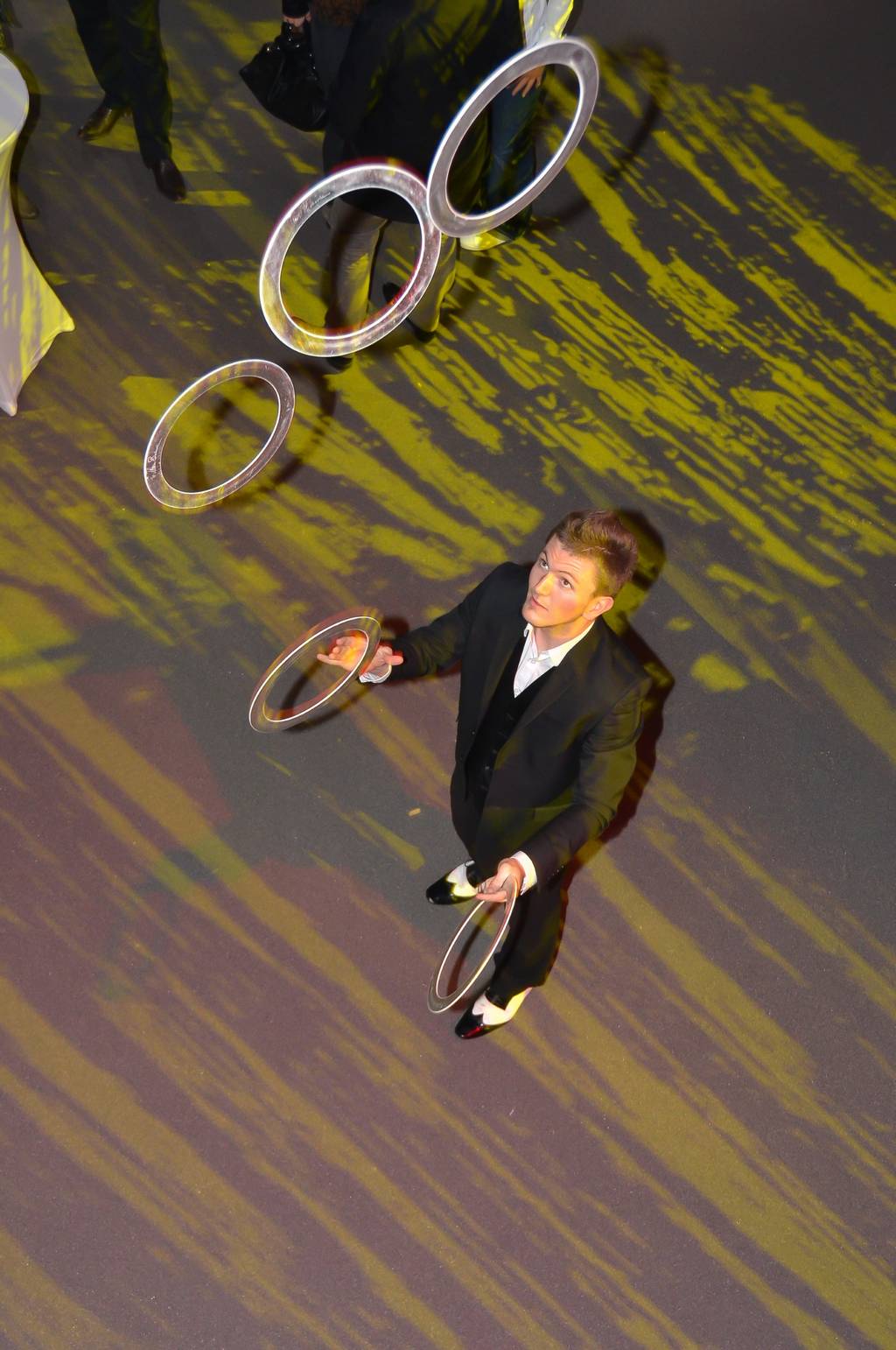 Jongleur de cirque | Jonglerie professionnel | Eklabul Côte d'Azur