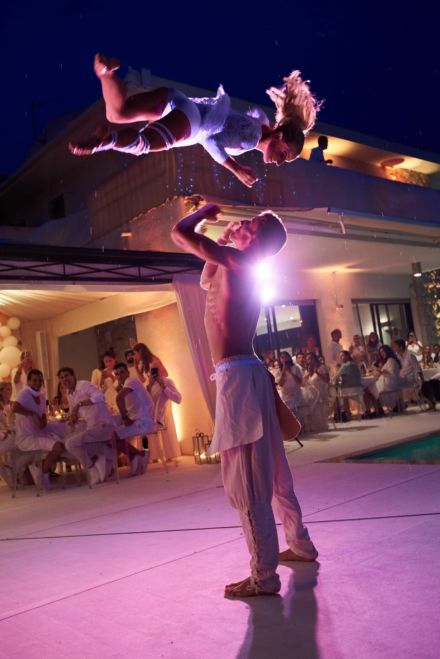 Acrobatic & hand-to-hand lifts | Party entertainments French Riviera
