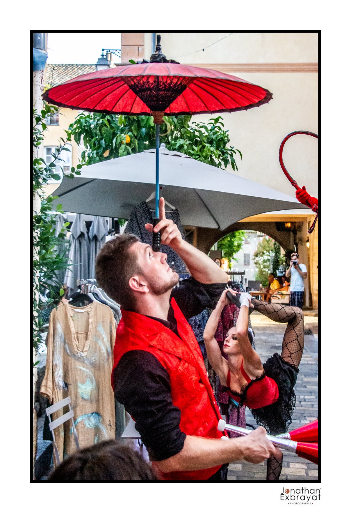 Jongleur de cirque | Jonglerie professionnel | Eklabul Côte d'Azur